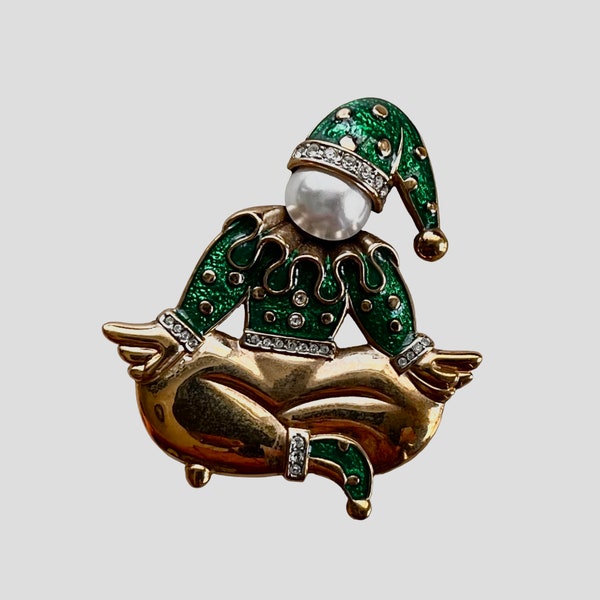 Butler Brooch - Etsy