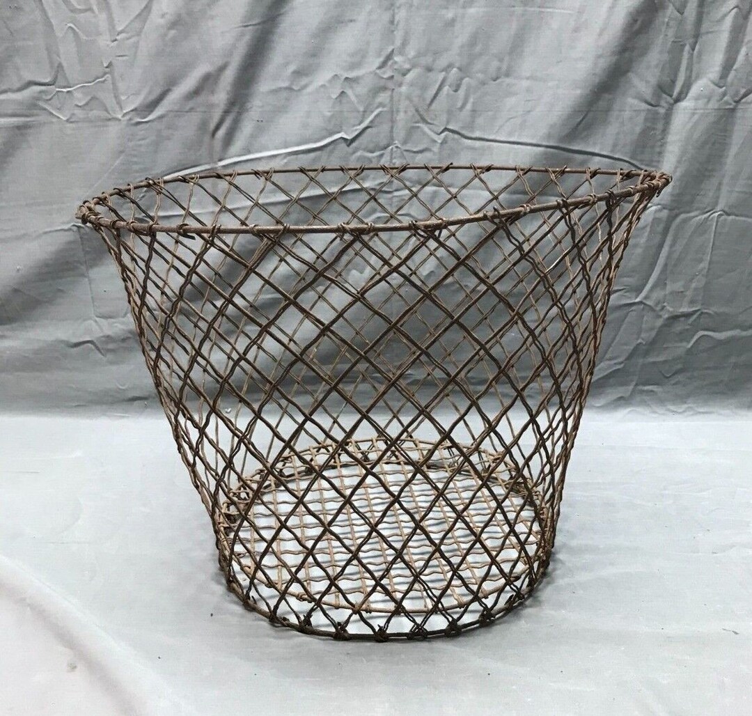 Antique Vintage Wire Diamond Pattern Waste Basket Trash Can Black Old ...