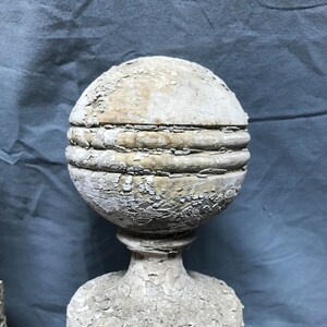 Antique VTG Pair Ball Top Finials Turned Wood Shabby Cottage Chic Old ...