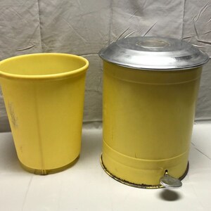 VTG Metal Cylinder Trash Can Waste Basket Flip Top Lid Office Kitchen ...
