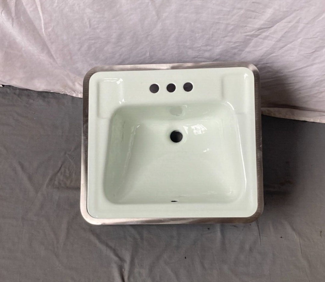 Vtg 20x18 Cast Iron Pale Honeydew Green Self Rimming Drop in Bath Sink ...