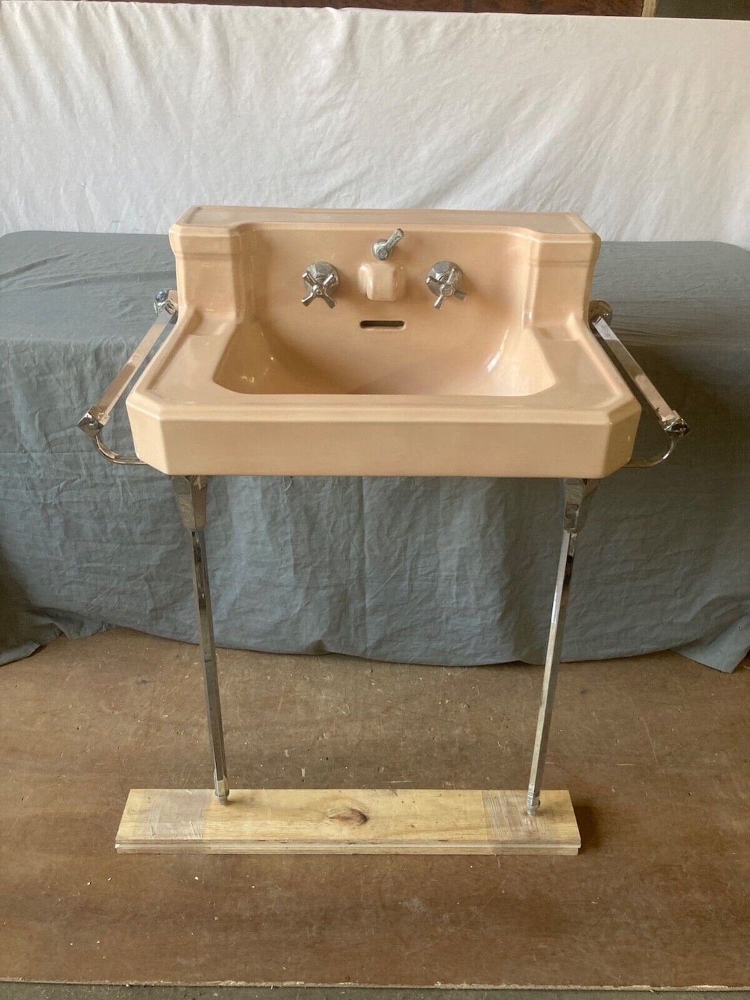 Antique Tan Beige Porcelain Sink Chrome Legs Towel Bars Old Vtg ...
