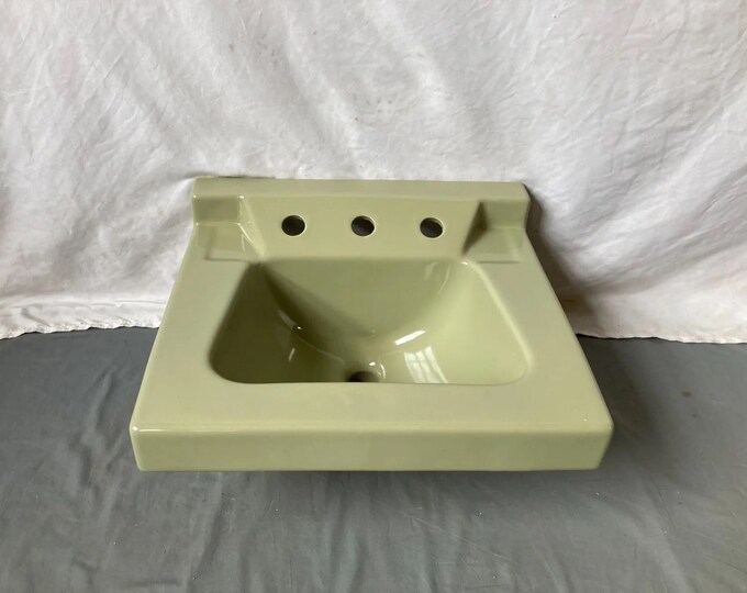 Vintage Sink NOS 20x18 Reclaimed Ceramic Avocado Green Porcelain Bath ...