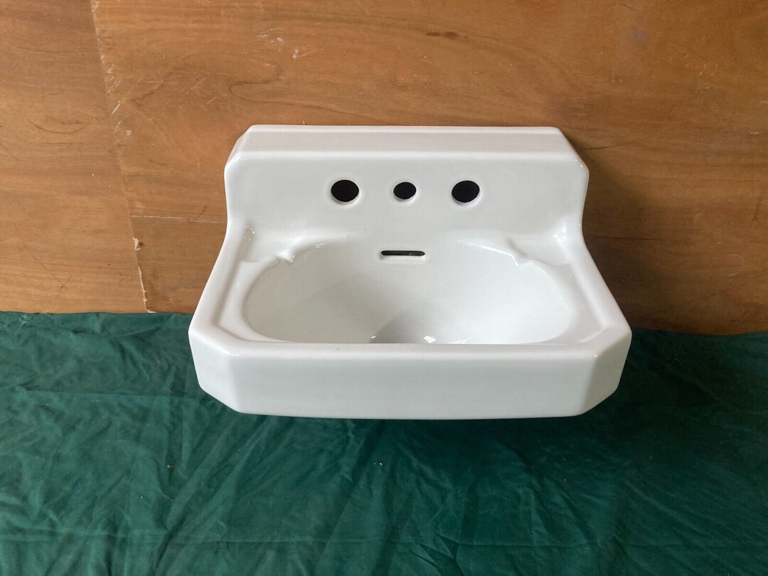 Vtg 18x15 Mid Century White Wall Mounted Shelf Back Bath Sink Standard ...