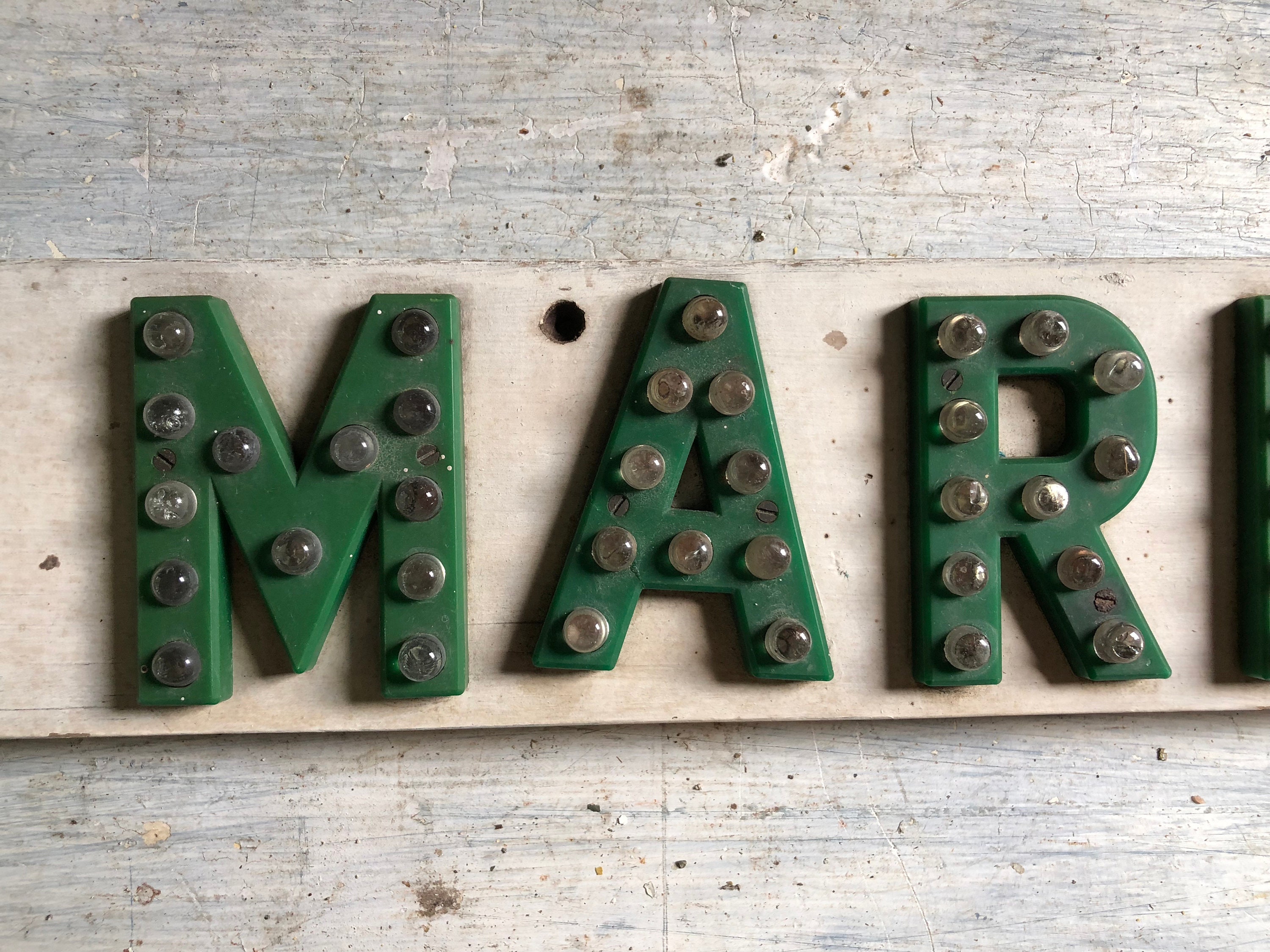Vintage 1930's J.E. MARKEY Wood Sign Sawtooth Ends Cat Eye Reflectors ...