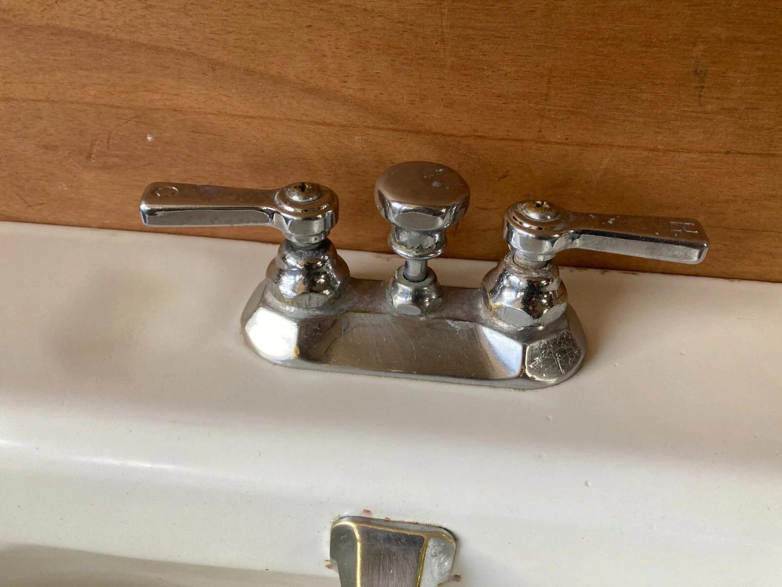 Vintage Mid Century 19x17 Cast Iron White Porcelain Bath Wall Sink ...