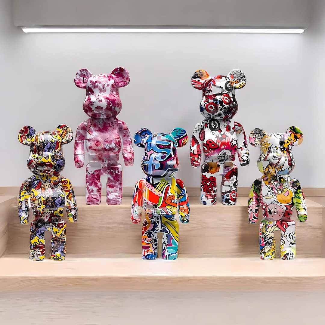 Decorative Bearbrick Graffiti Statue Modern Bearbrick Replica Hypebeast ...