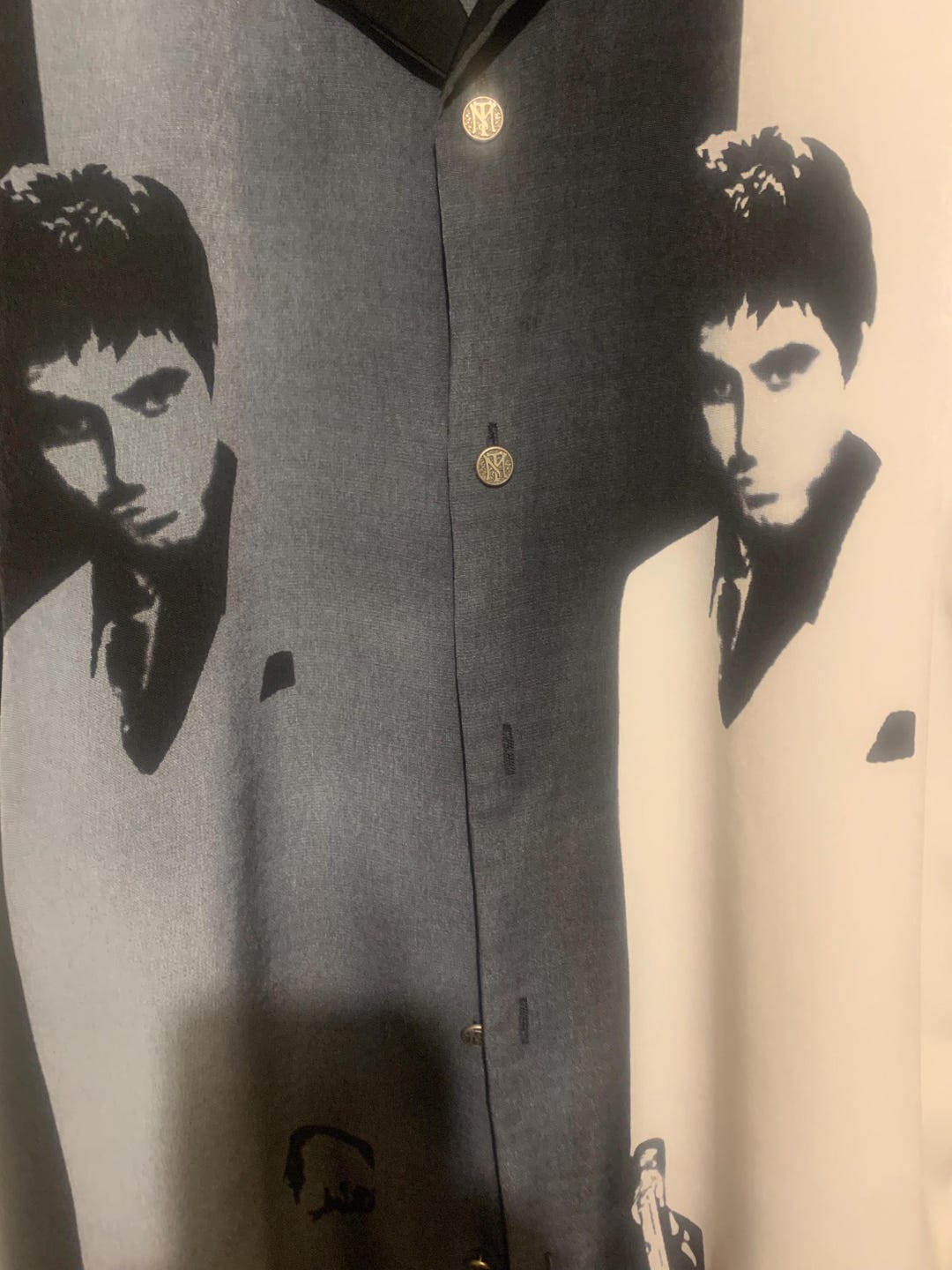 Scarface Al Pacino Dragonfly Short Sleeve Button Shirt Size Medium ...