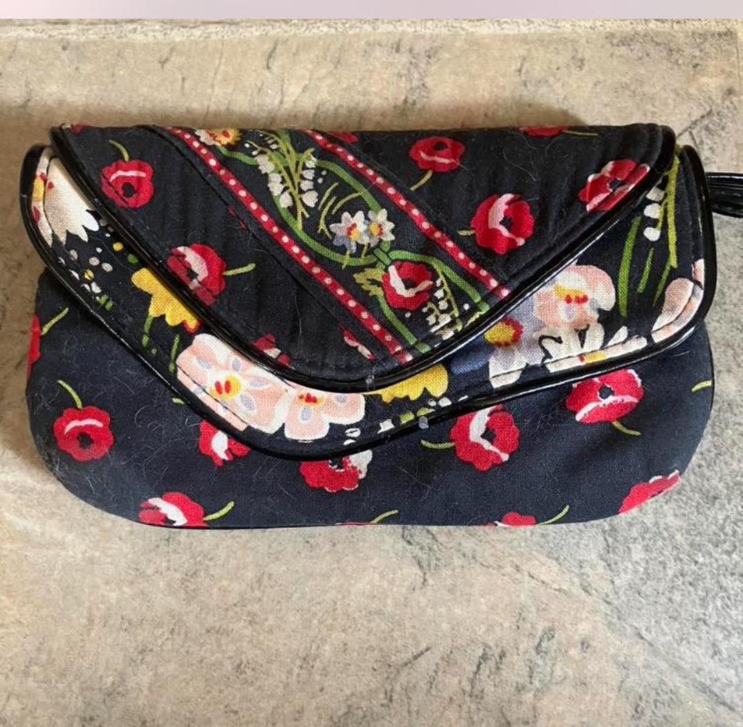 Vera Bradley poppy Fields Flapper Wallet/wristlet W/black Patent ...