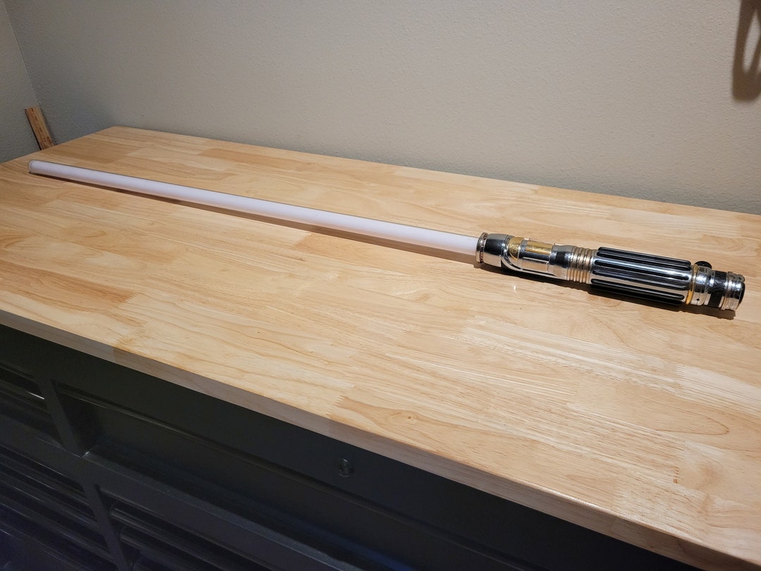 Mace Windu Lightsaber Replica With Audio Effects/light and Mount - Etsy