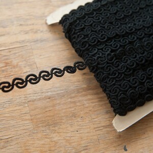 3 Yards of Mod Vintage Trim - 70s New Old Stock Geometric Applique ...