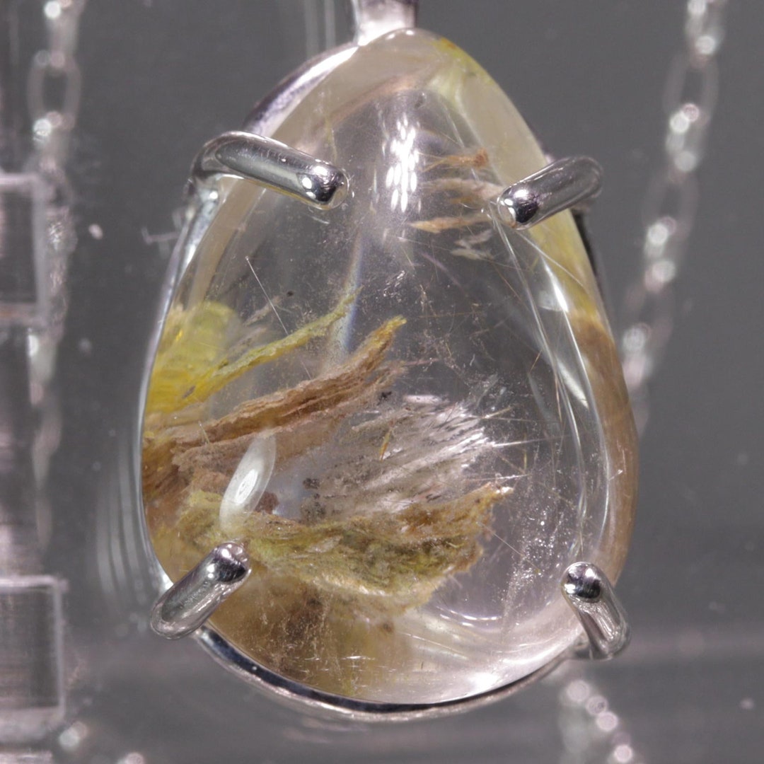 Artist Brazilian Quartz Crystal, With Inclusions That Look Like Artist ...