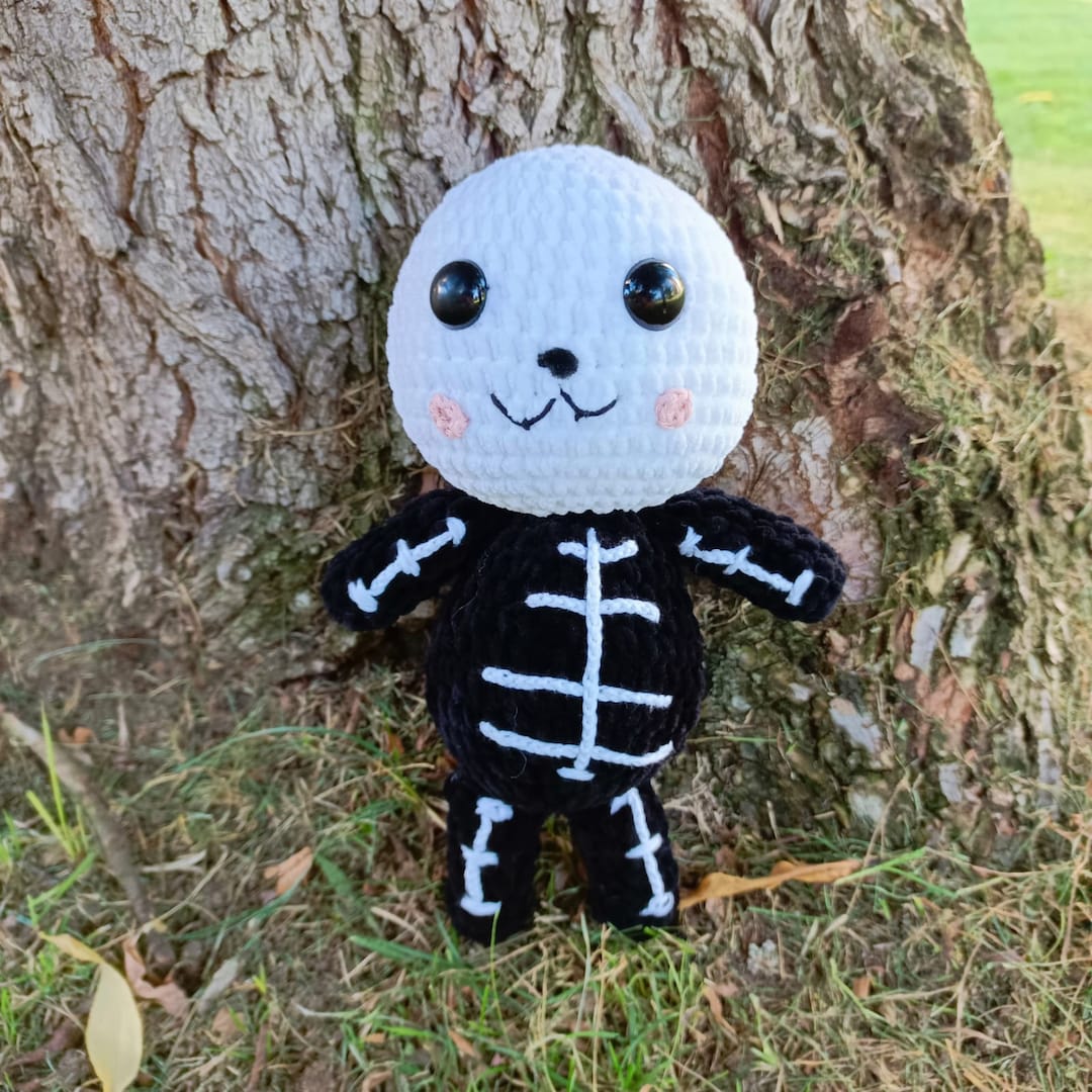 Chubby Skeleton Crochet Pattern, Halloween Crochet Pattern, Skeleton Amigurumi Pattern ...