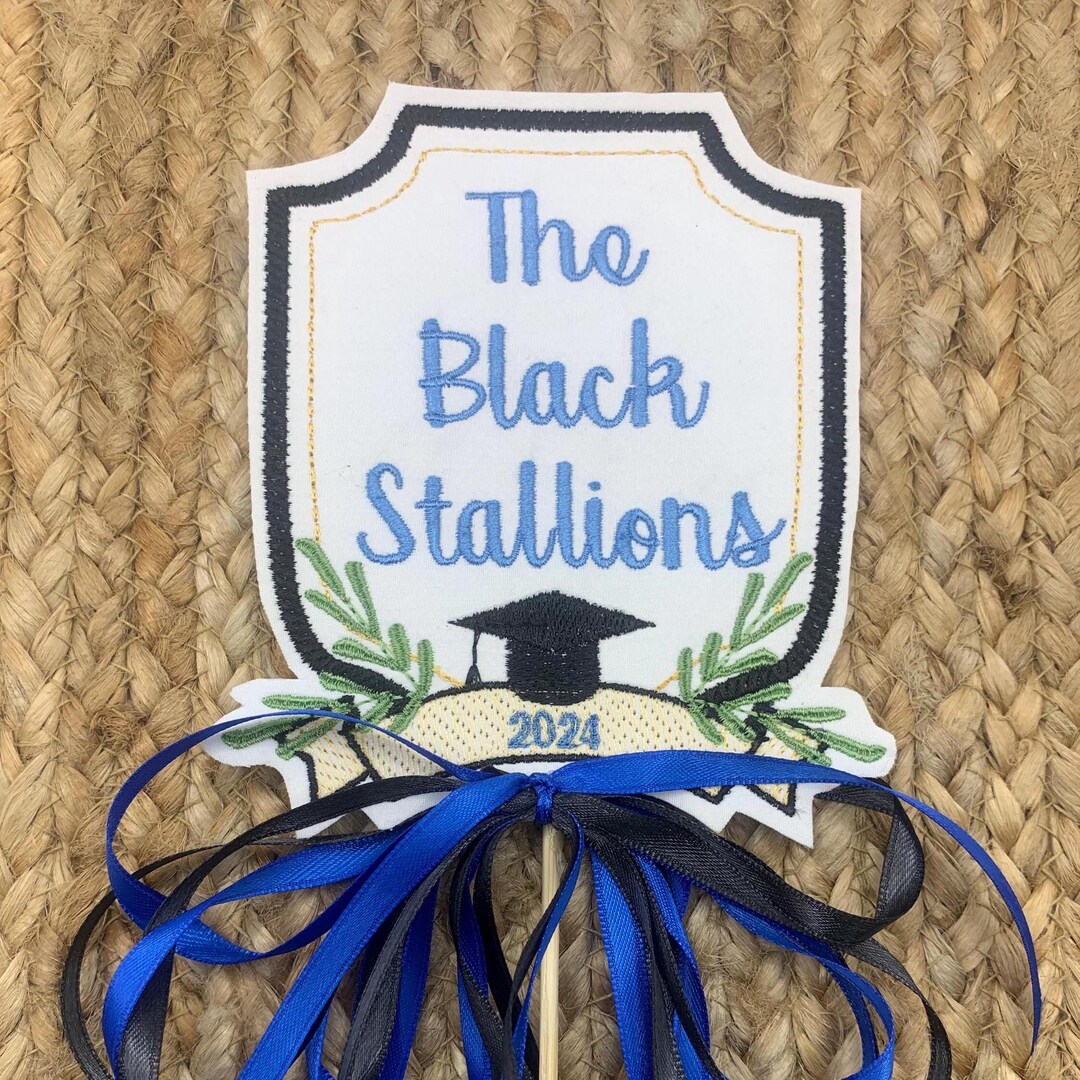 Custom, Personalized Graduation Crest Cake Topper - Etsy