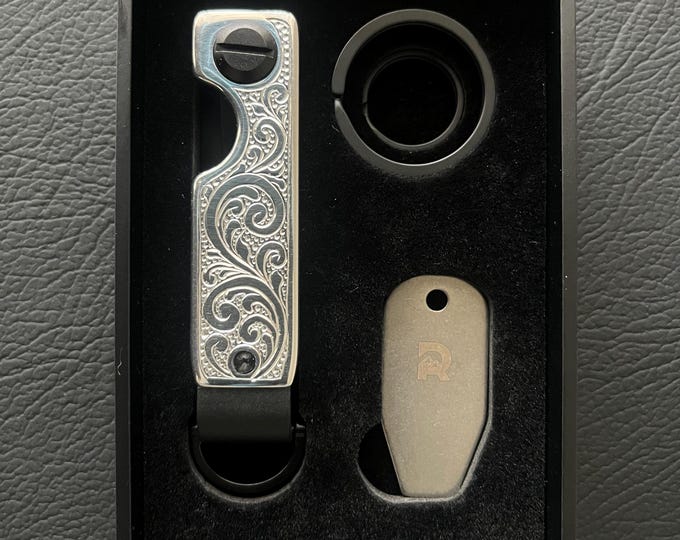 Hand Engraved Keycase RIDGE - Etsy