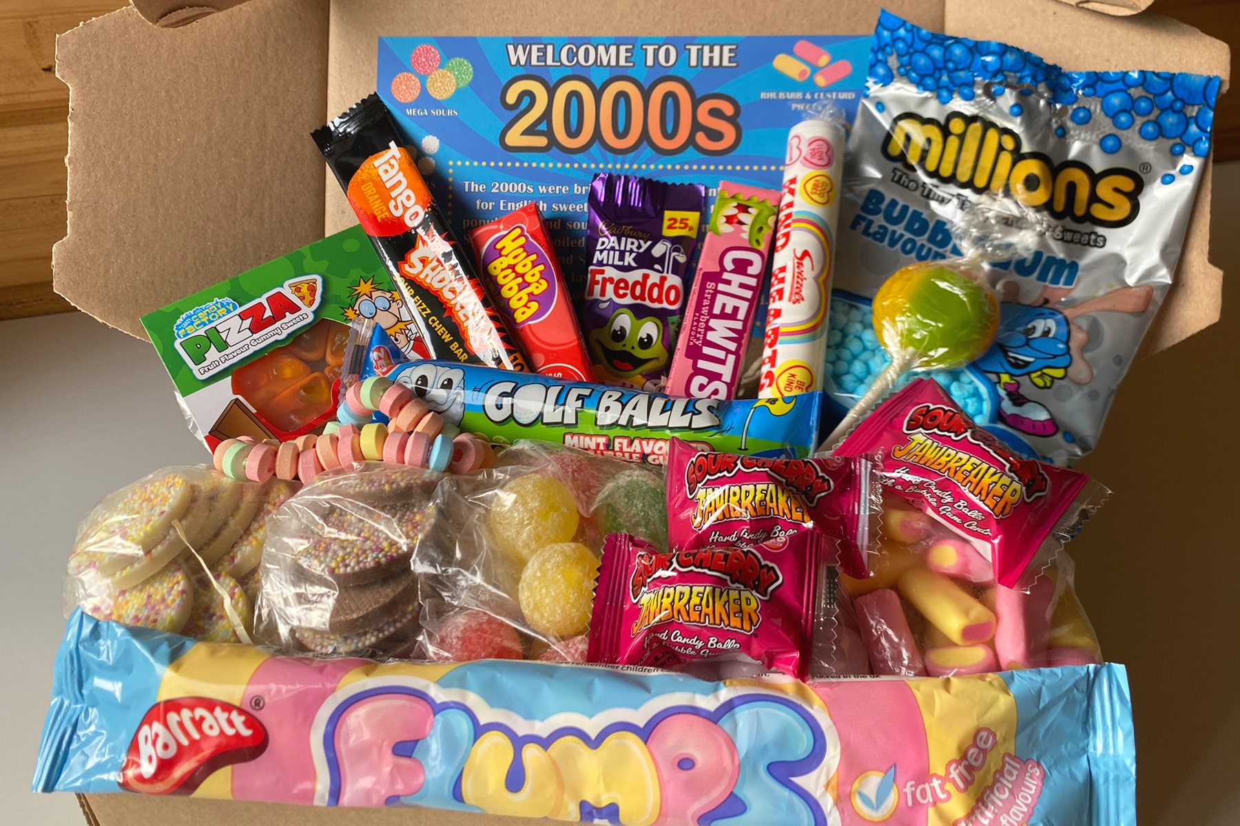 2000s Sweets Gift Box, Retro Sweets From the 2000s, Candy Gift for a ...