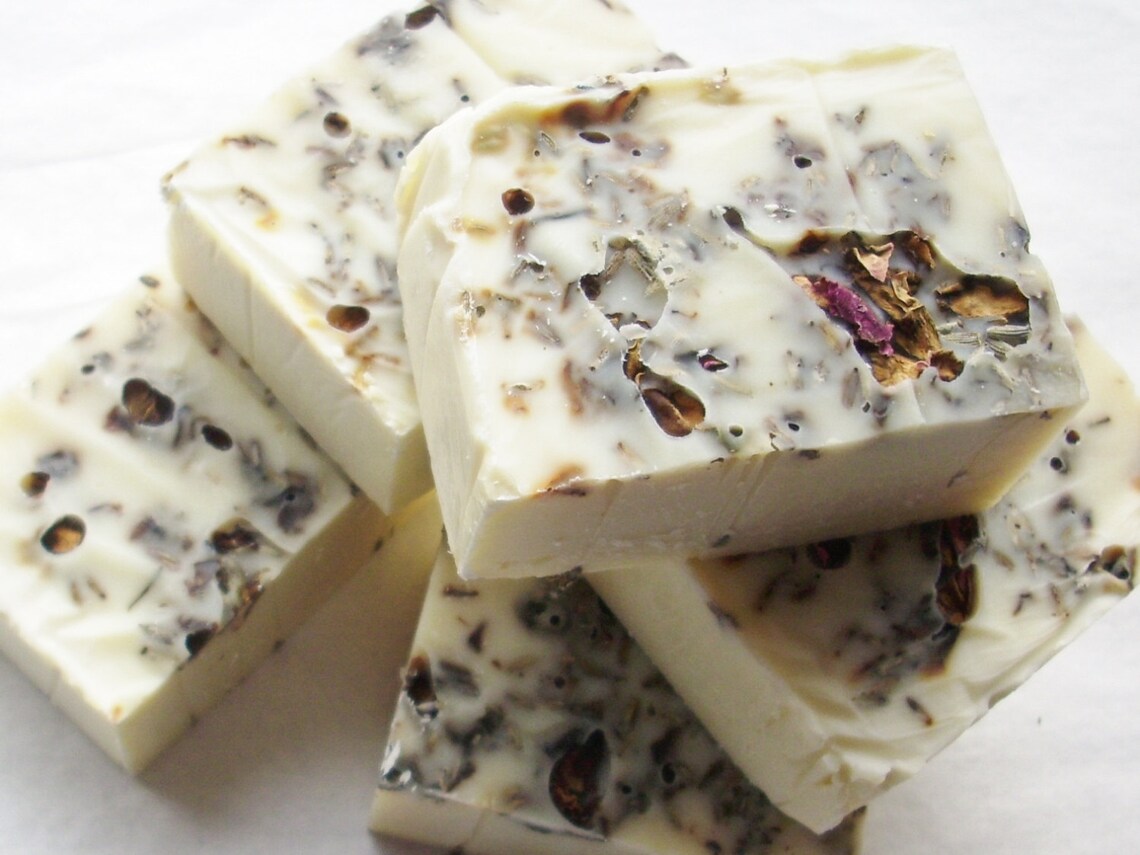 Lavender and Roses Bath Soap - Etsy