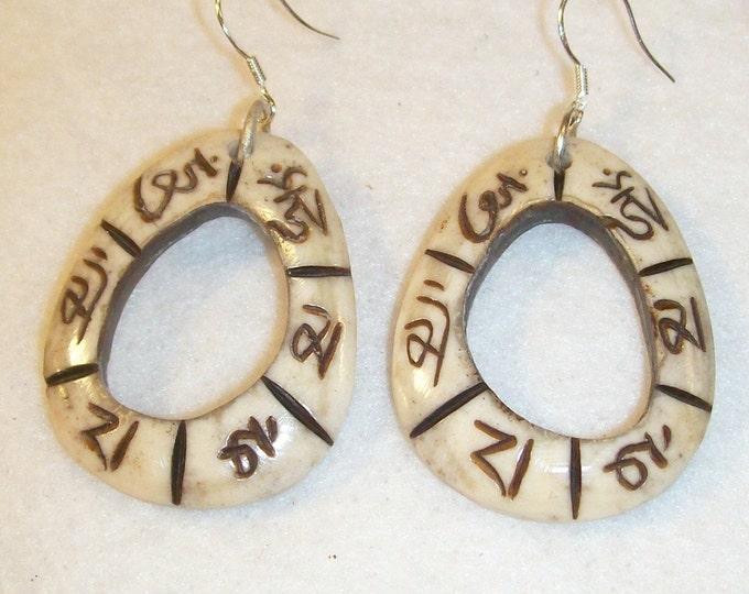 Om Mani Padme Hum Earrings Sterling Silver - Etsy