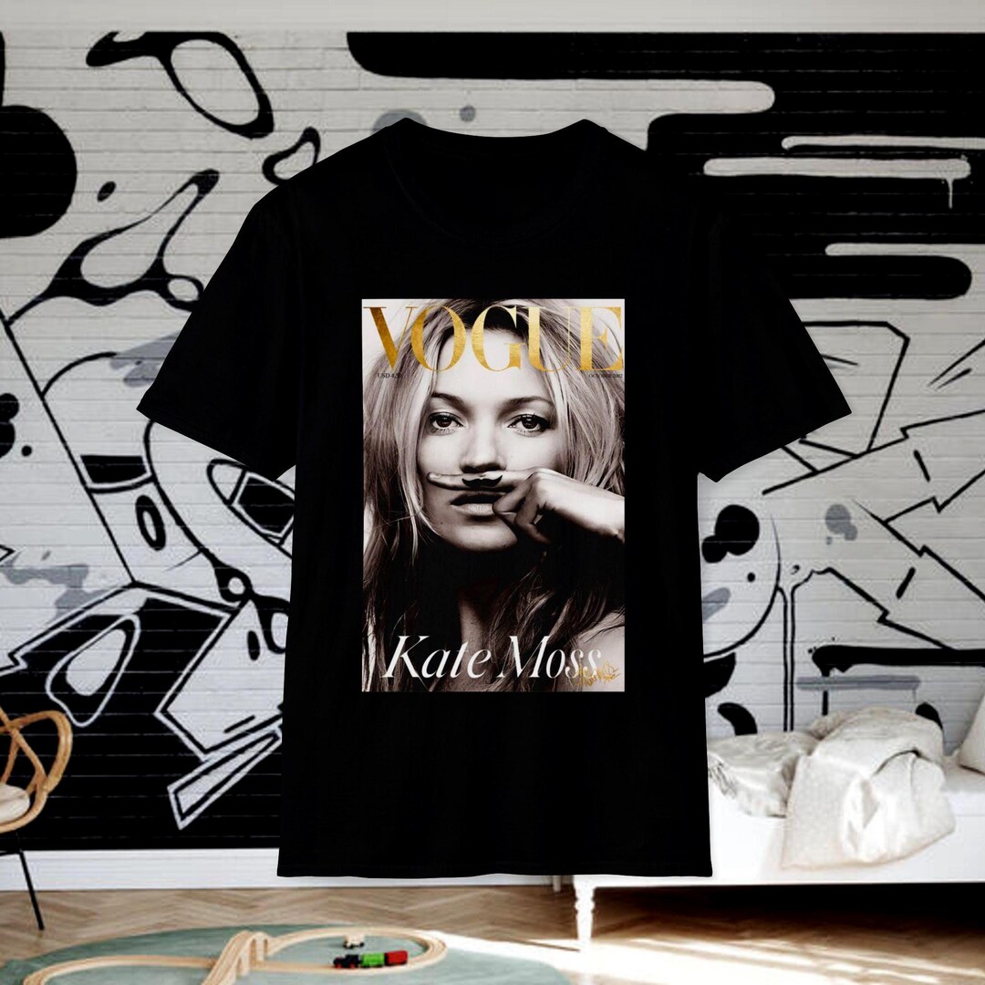 Kate Shirt, Iconic V0GUE Magazlne Cover. 90s, Supermodels, Fashion ...