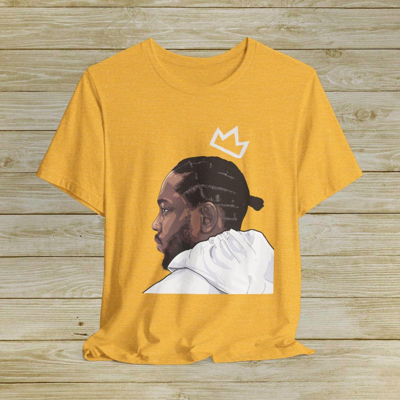 King Kendrick, Rockin a Basquiat Crown Kendrick Lamar Shirt, Sza, Grand ...
