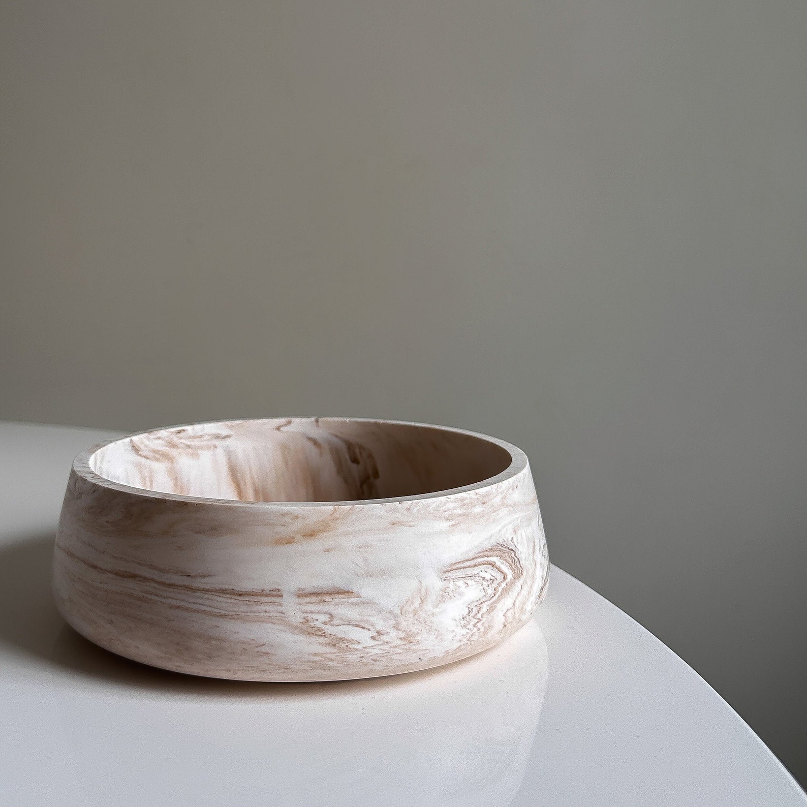 Handmade Large Marble Effect Bowl: Eco-friendly Jesmonite Resin - Etsy