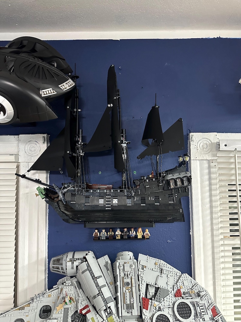 Wall Mount Display for Lego Pirates of the Caribbean Black Pearl - Etsy