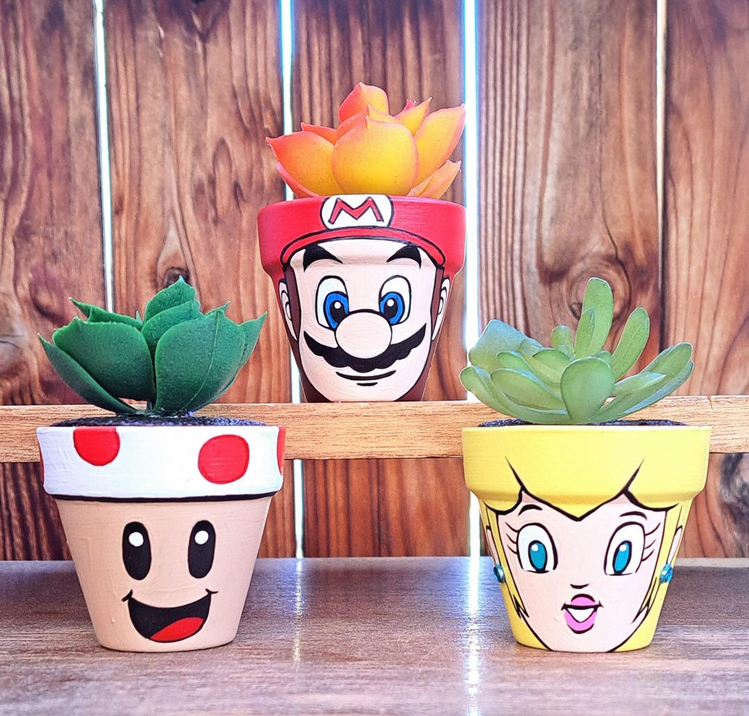 Hand-painted Super Mario Bros. Planters: Mini Terracotta Pottery - Etsy
