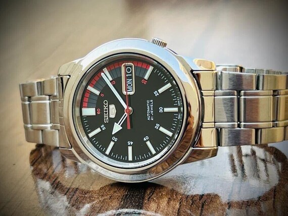 Seiko 5 Automatic 21 Jewels Black Racer Dial, 7S26-02… - Gem