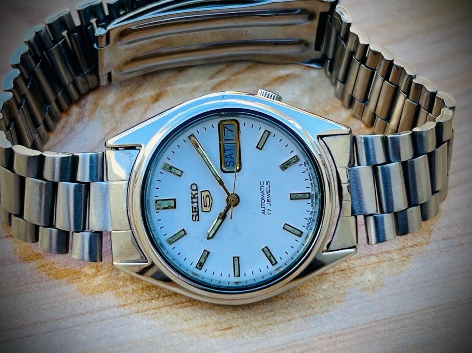 Vintage Seiko 5 Automatic White Dial 21 Jewels 7009-6001 Japan 34mm - Etsy