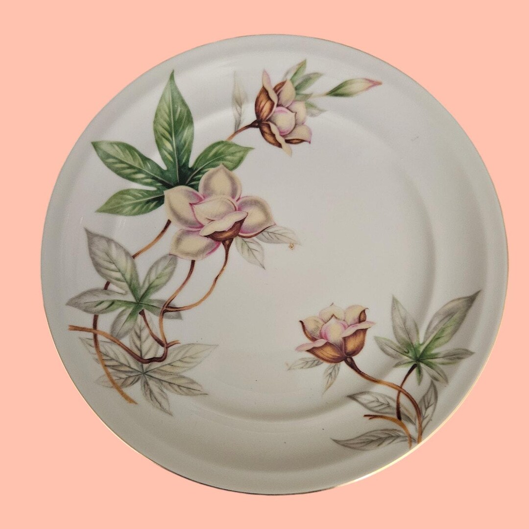 Meito China Ivory China 10 Inch Dinner Plate Woodrose Design Made in ...