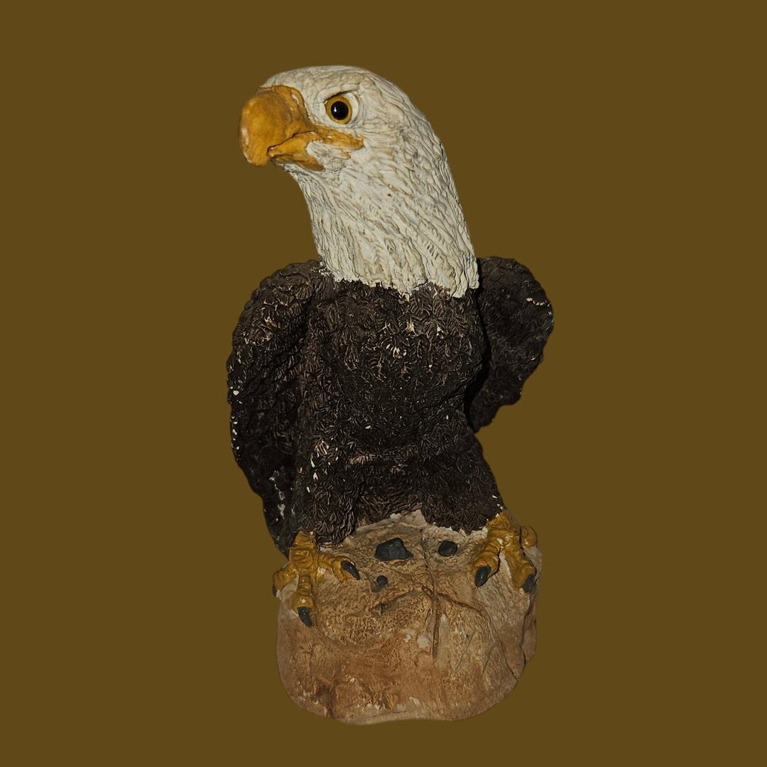 Vintage Bald Eagle Figurine Resin Statue 5 Inch Wildlife Decor - Etsy