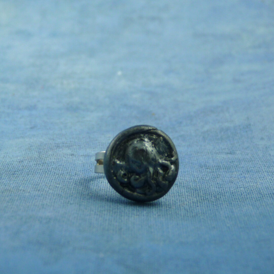 Antique Silver Cthulhu Ring, Polymer Clay Lovecraft Jewelry - Etsy