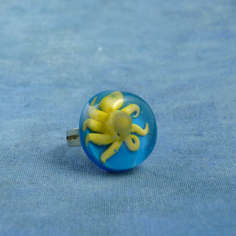 Encapsulated Octopus Specimen Ring Handmade Biology Jewelry - Etsy