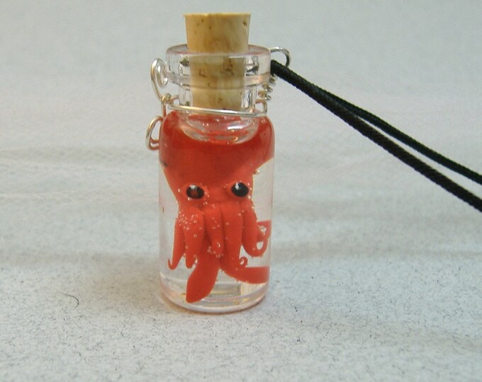 Squid Specimen Jar Necklace - Handmade Jewelry - Etsy