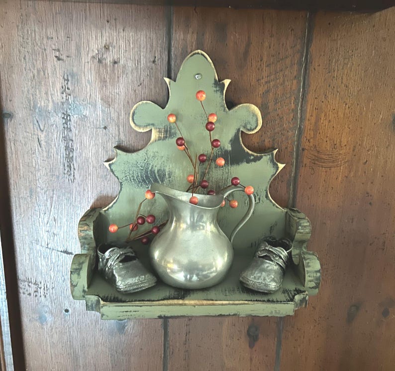 Distressed Colonial Shelf: Primitive Early American Decor - Etsy