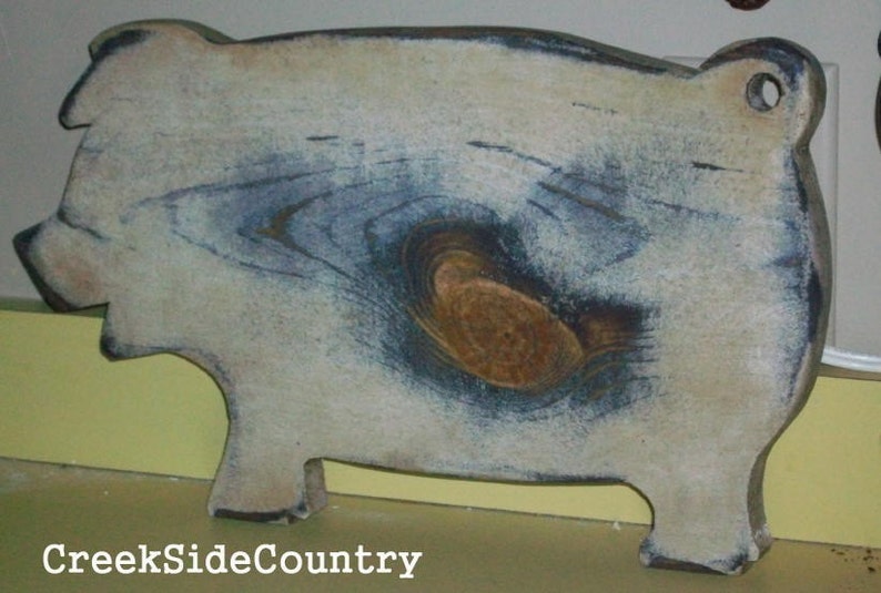 Primitive Grungy Wood Pig Cutting Bread Board - AW - Etsy