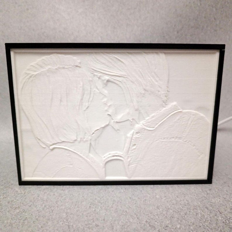Life is Strange Reunion Lithophane Lampe – Max und Chloe Kuss-Szene ...