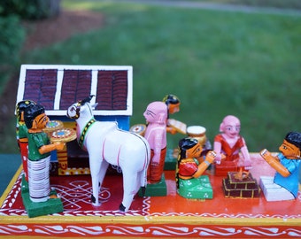 Tulasi Kota Show Piece Holy Basil Decoration Navaratri Golu Dolls ...