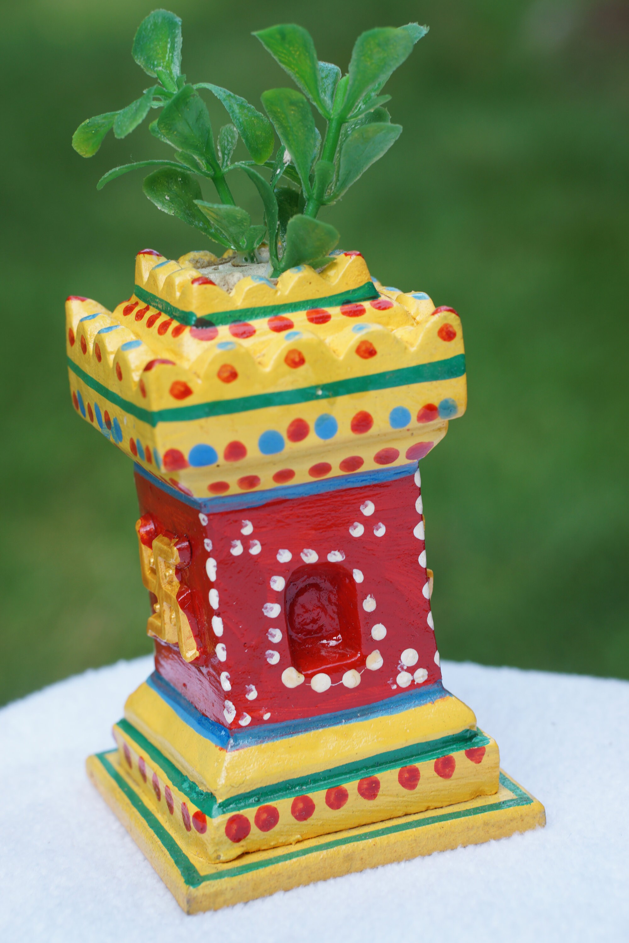 Tulasi Kota Show Piece Holy Basil Decoration Navaratri Golu Dolls ...