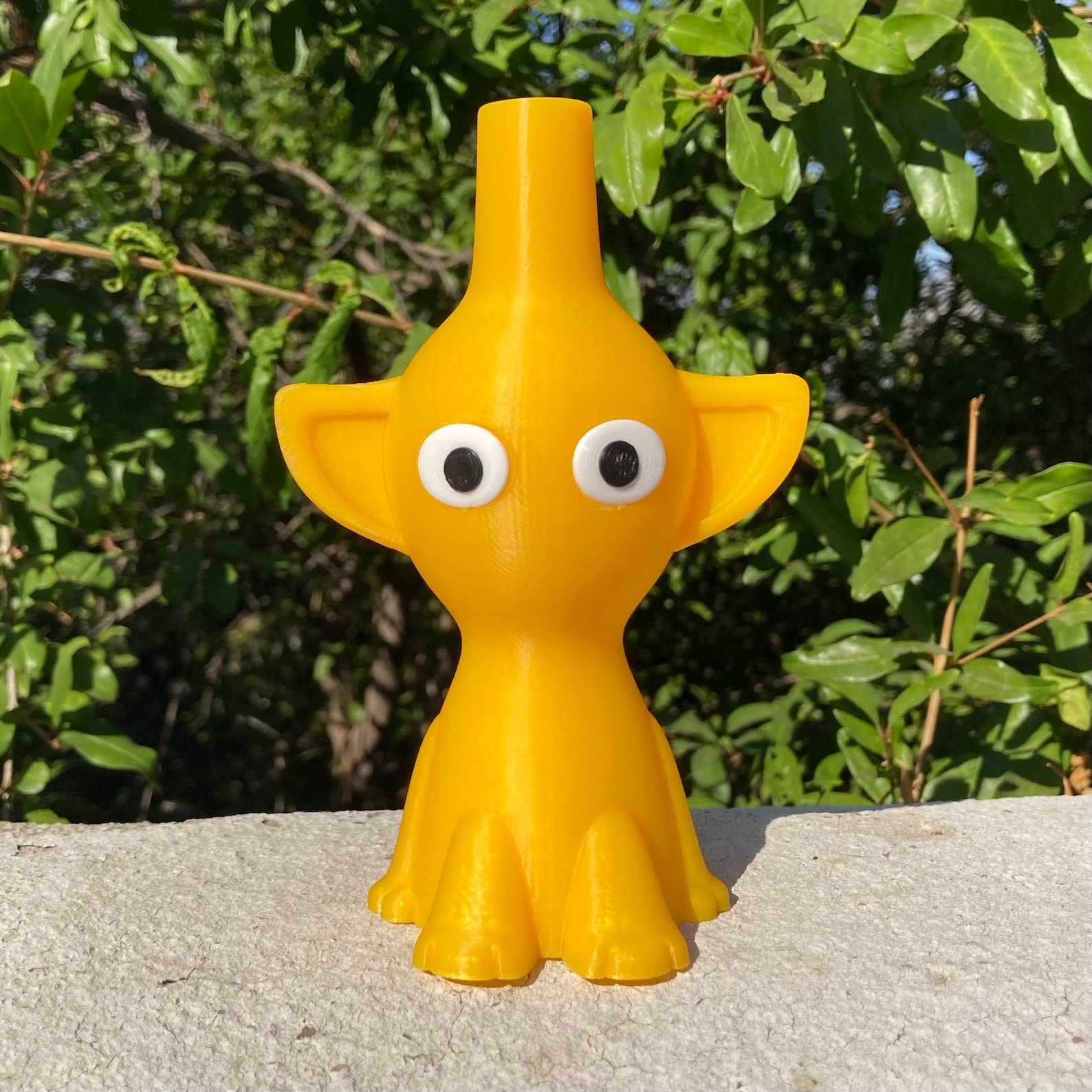 Yellow Pikmin Vase - Etsy