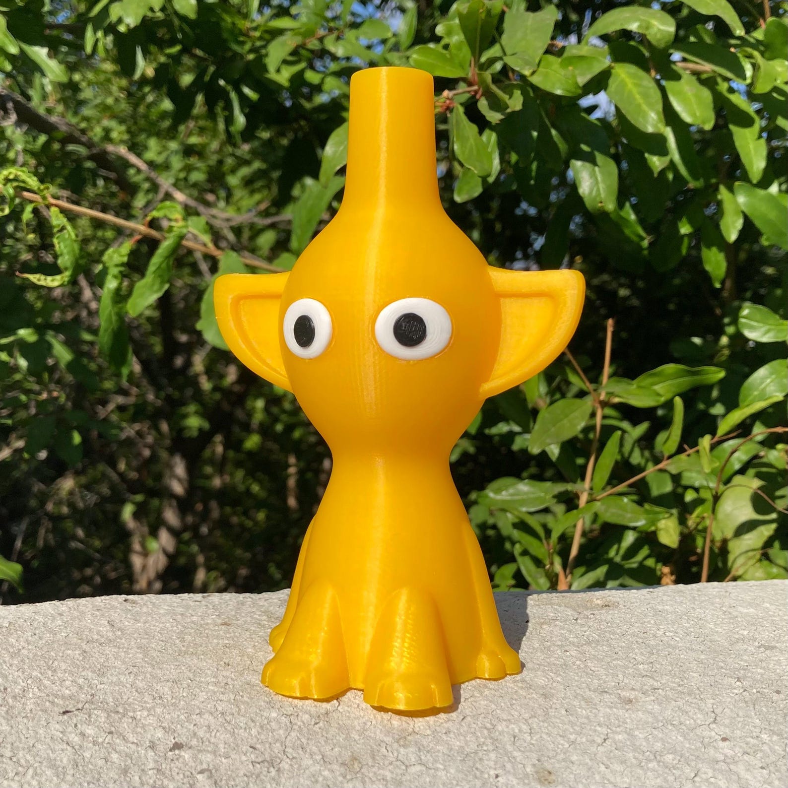 Yellow Pikmin Vase - Etsy