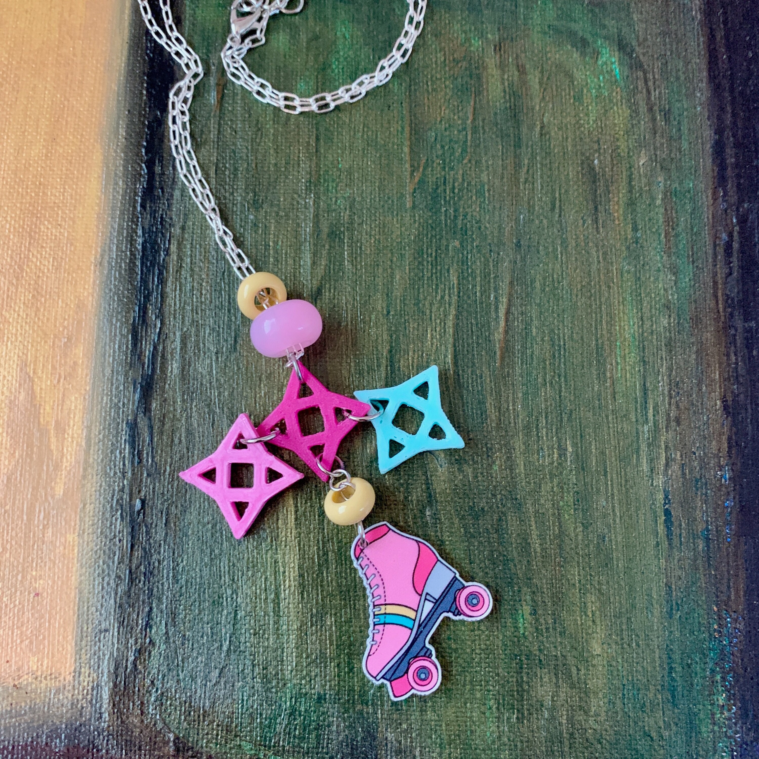 Retro Roller Skate & Breeze Blocks Pendant Necklace - Etsy