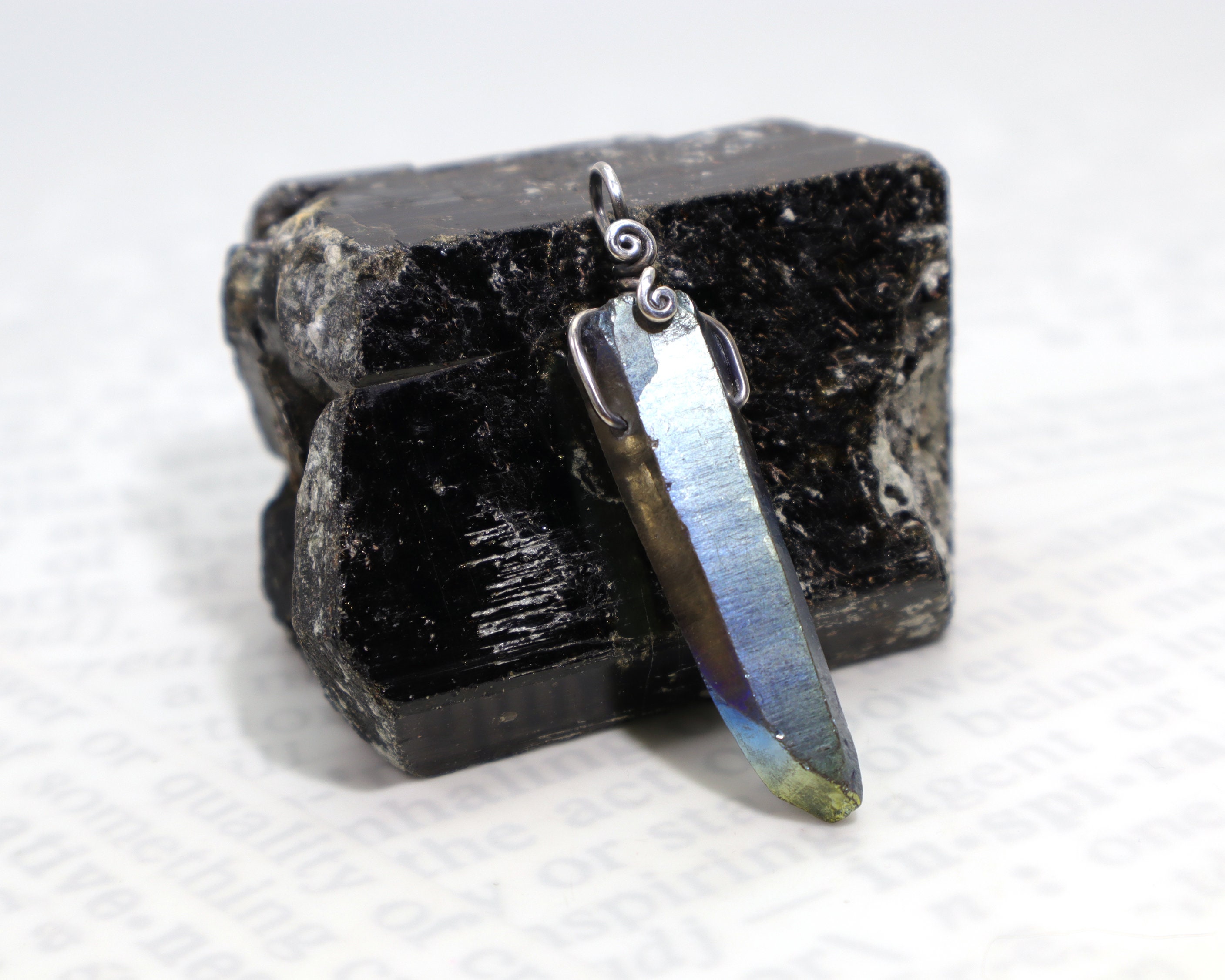 Blue Flame Aura Quartz Crystal Silver Pendant: Titanium Aura W/ Niobium ...