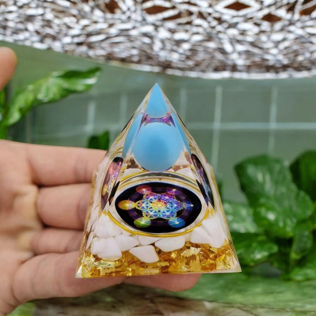 Natural Stone Orgonite Gem Pyramid, Crystals Orgone Energy Generator, Healing Reiki Chakra ...