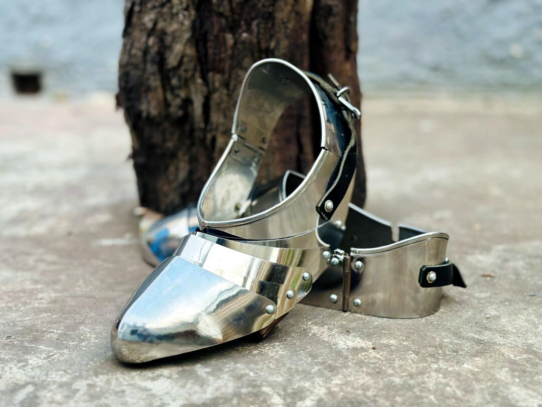Medieval Knight Armor Sabaton 18 Gauge M Steel Templar Knights Armor ...