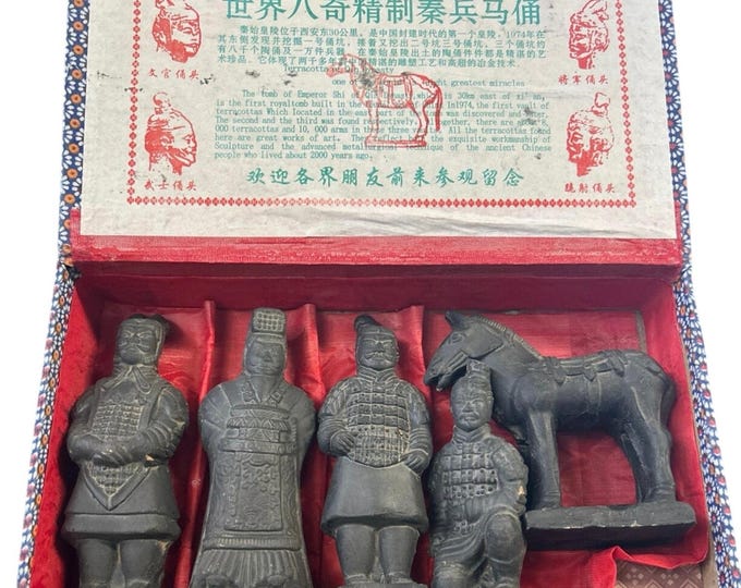 Terracotta Figures the Tomb of Emperor Shi of Qin Dynasty-loc Laun ...