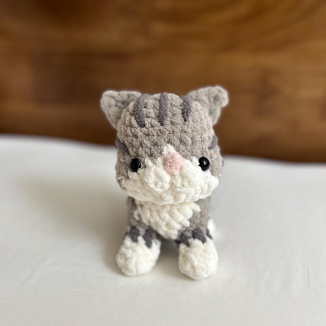 Crochet Plush Tabby Cat: Light Gray and White Amigurumi Kitten - Etsy