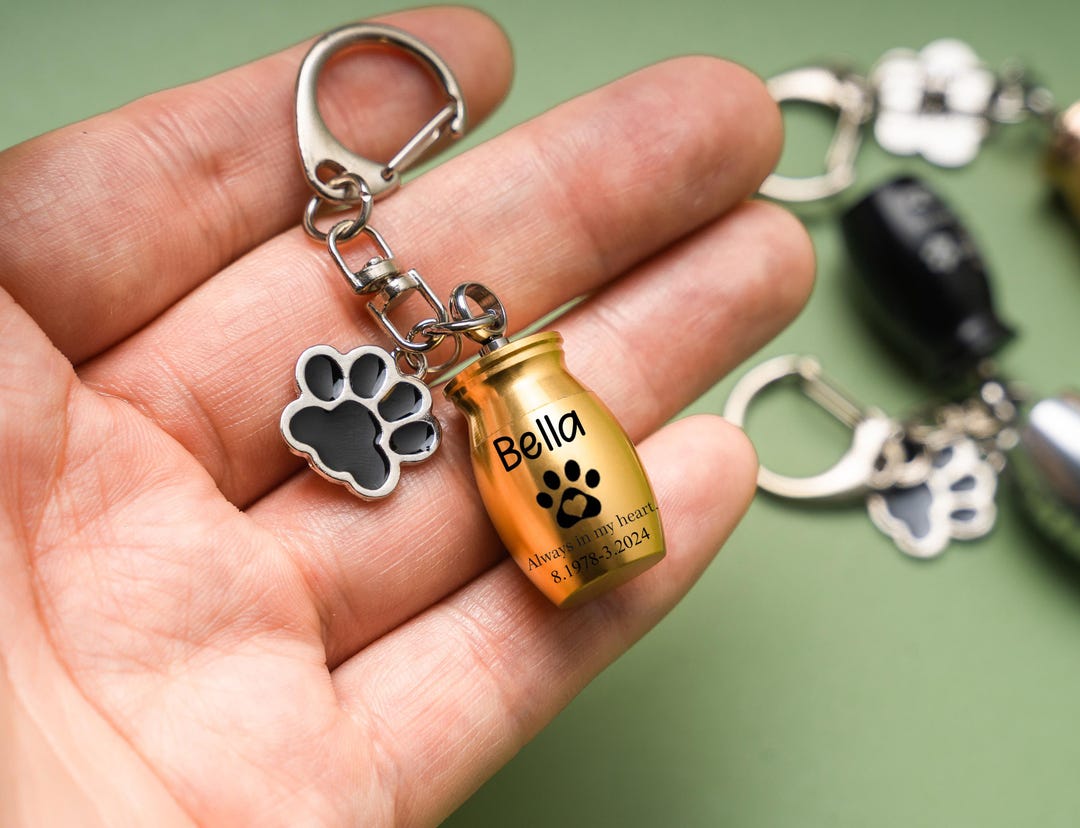 Custom Cremation Keychain - Personalized Memorial Keepsake for Loved ...