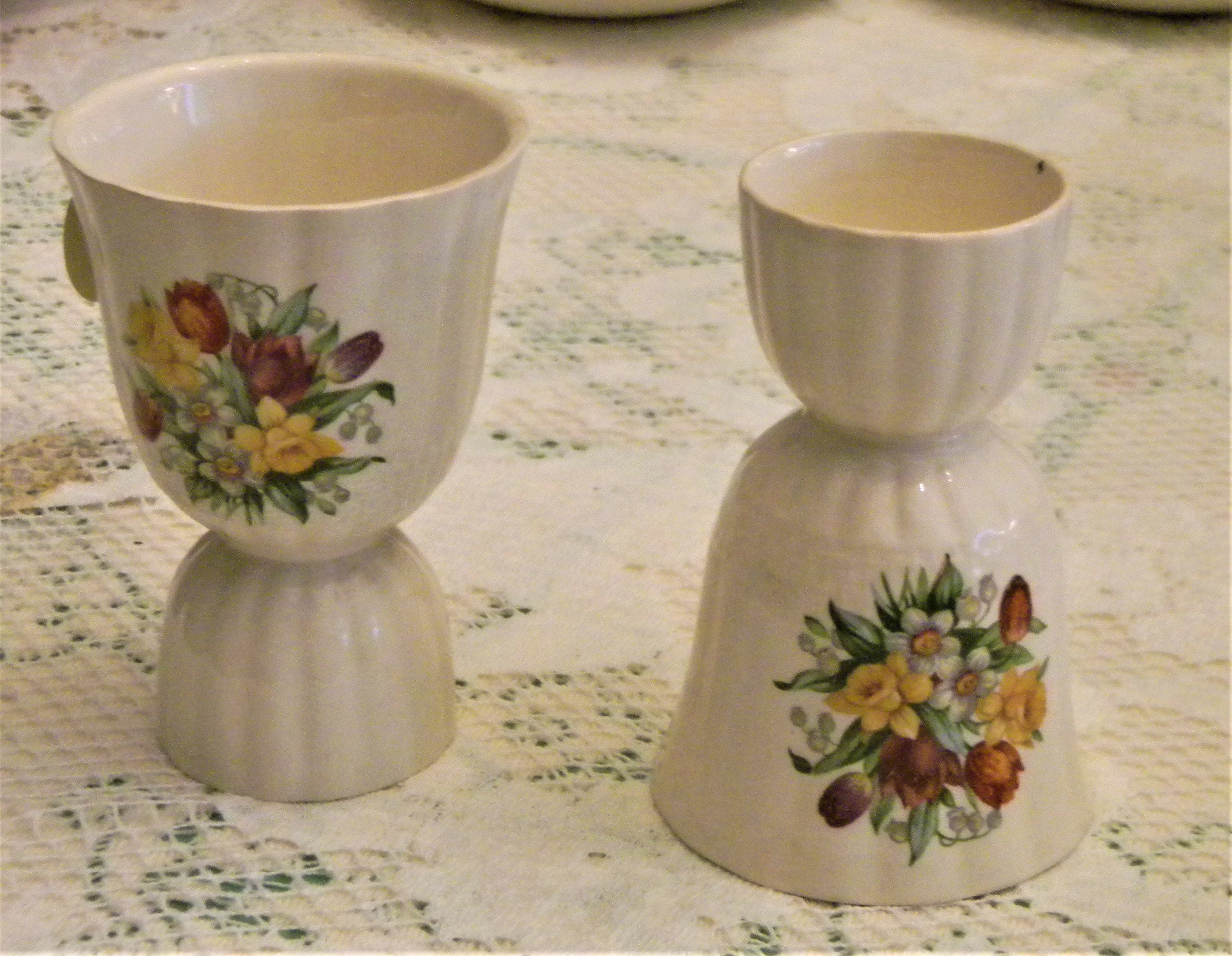SIMPSONS POTTERY Solian Ware PROVIDENCE Double Egg Cup - Etsy