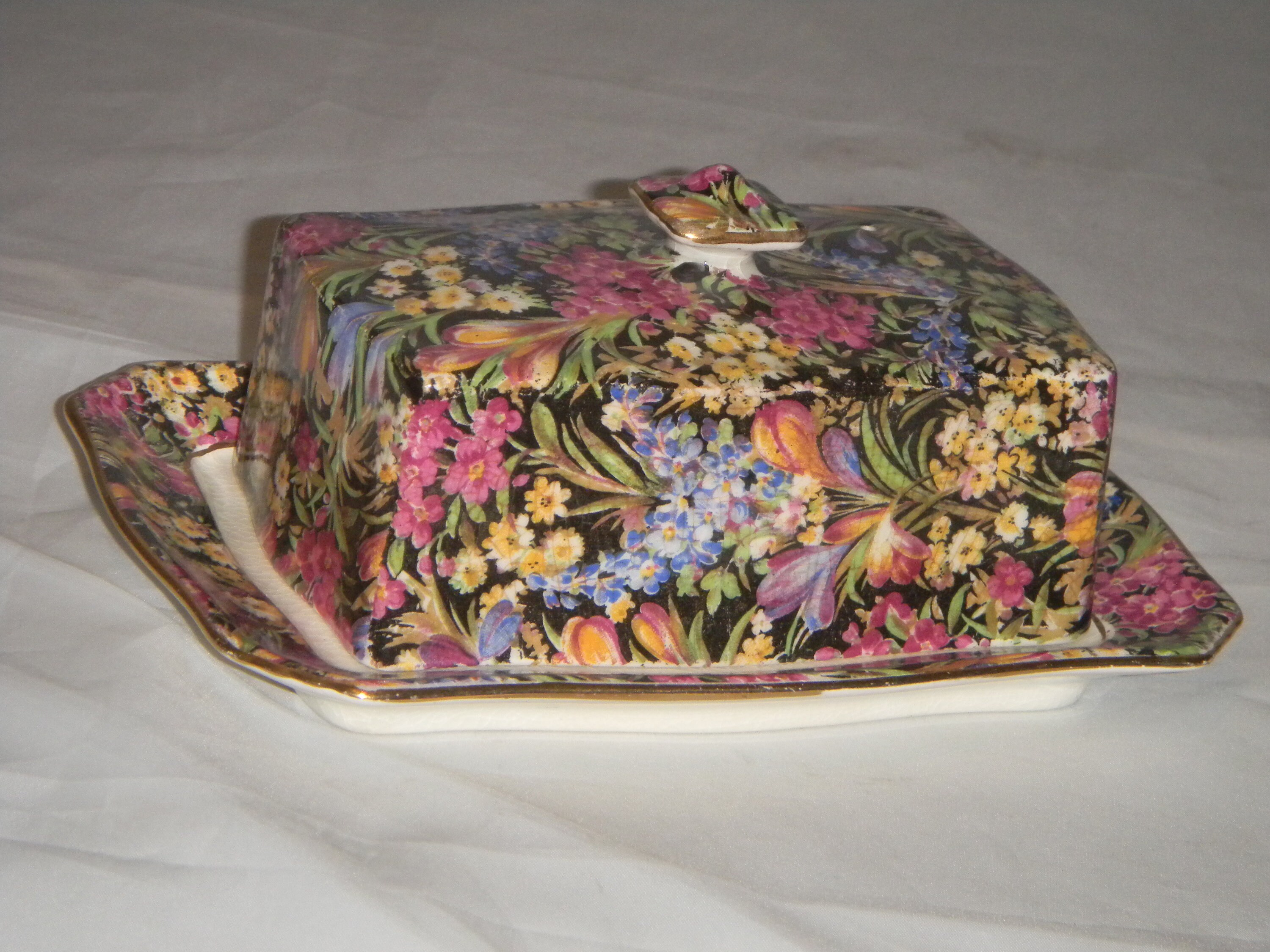 Royal Winton Grimwades Black Crocus triumph LIDDED BUTTER DISH Rare ...